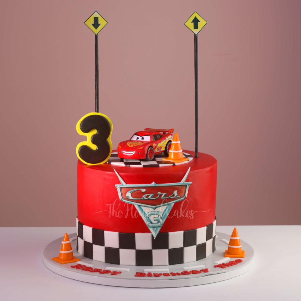 The Cars Movie Birthday Cakes Lightning Mcqueen Car Cake Step By Step