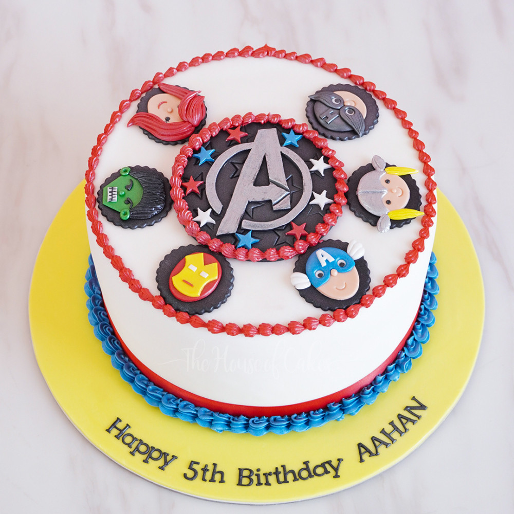 Avengers Cakes Dubai | Superheroes cakes Dubai | Marvel Cake