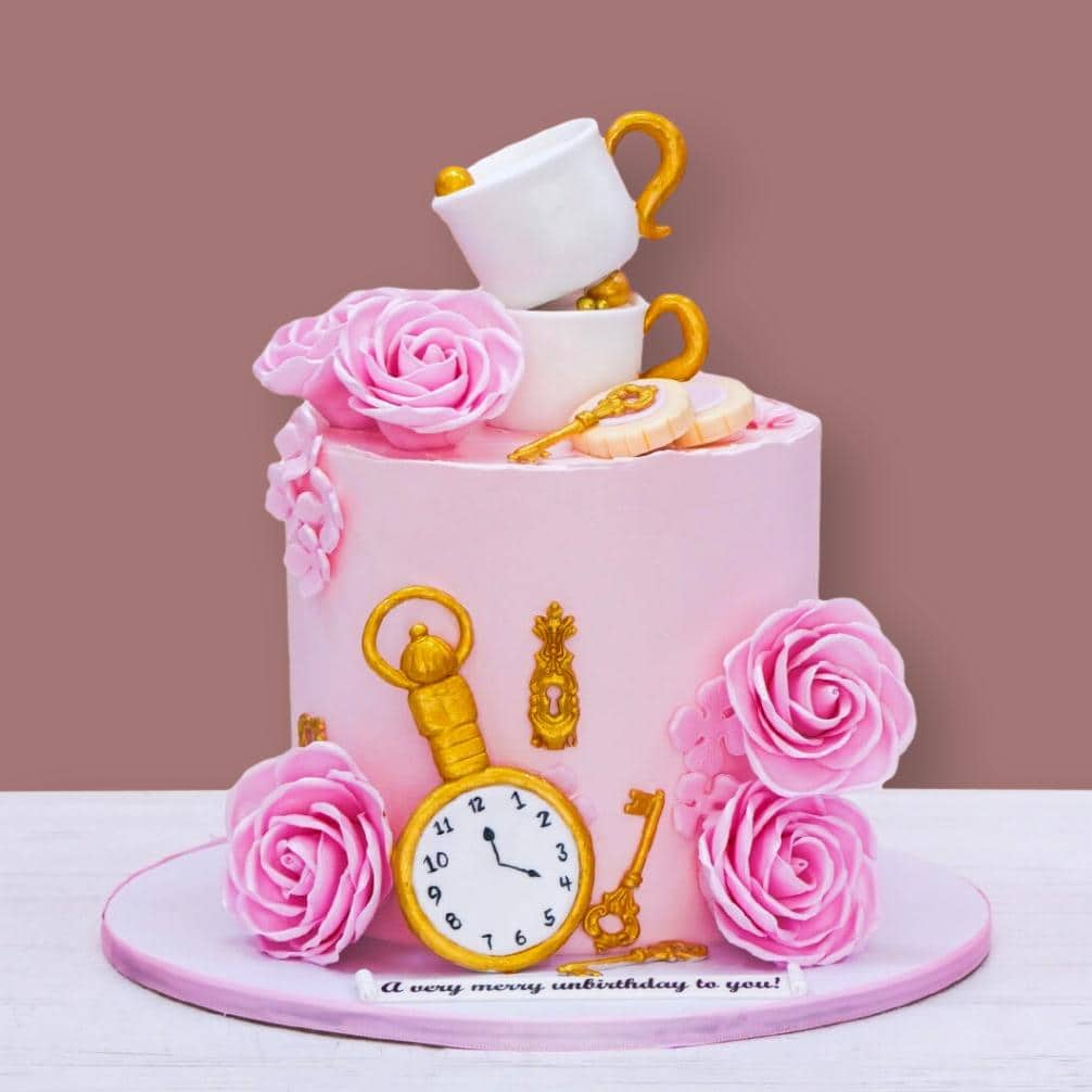 Alice In Wonderland Birthday Cake