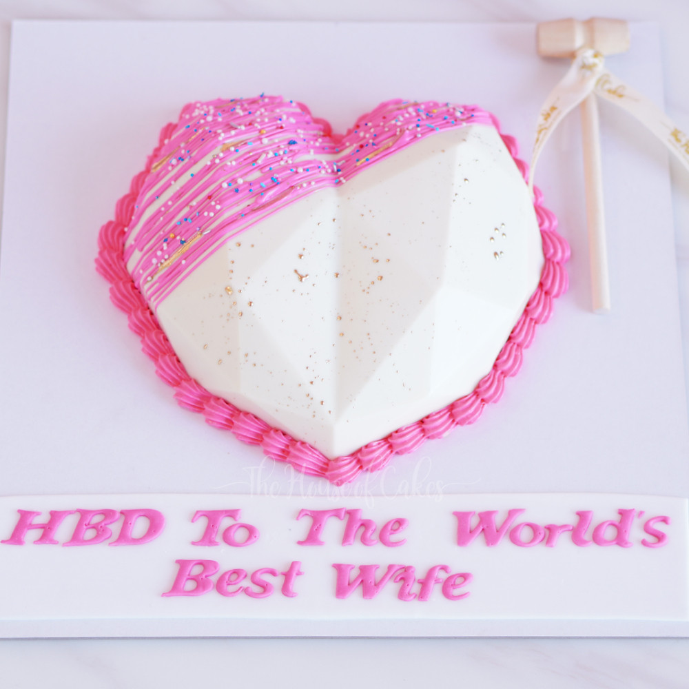 Pinata Heart Cake | Pinata Cake in Dubai | Pinata Cake near me
