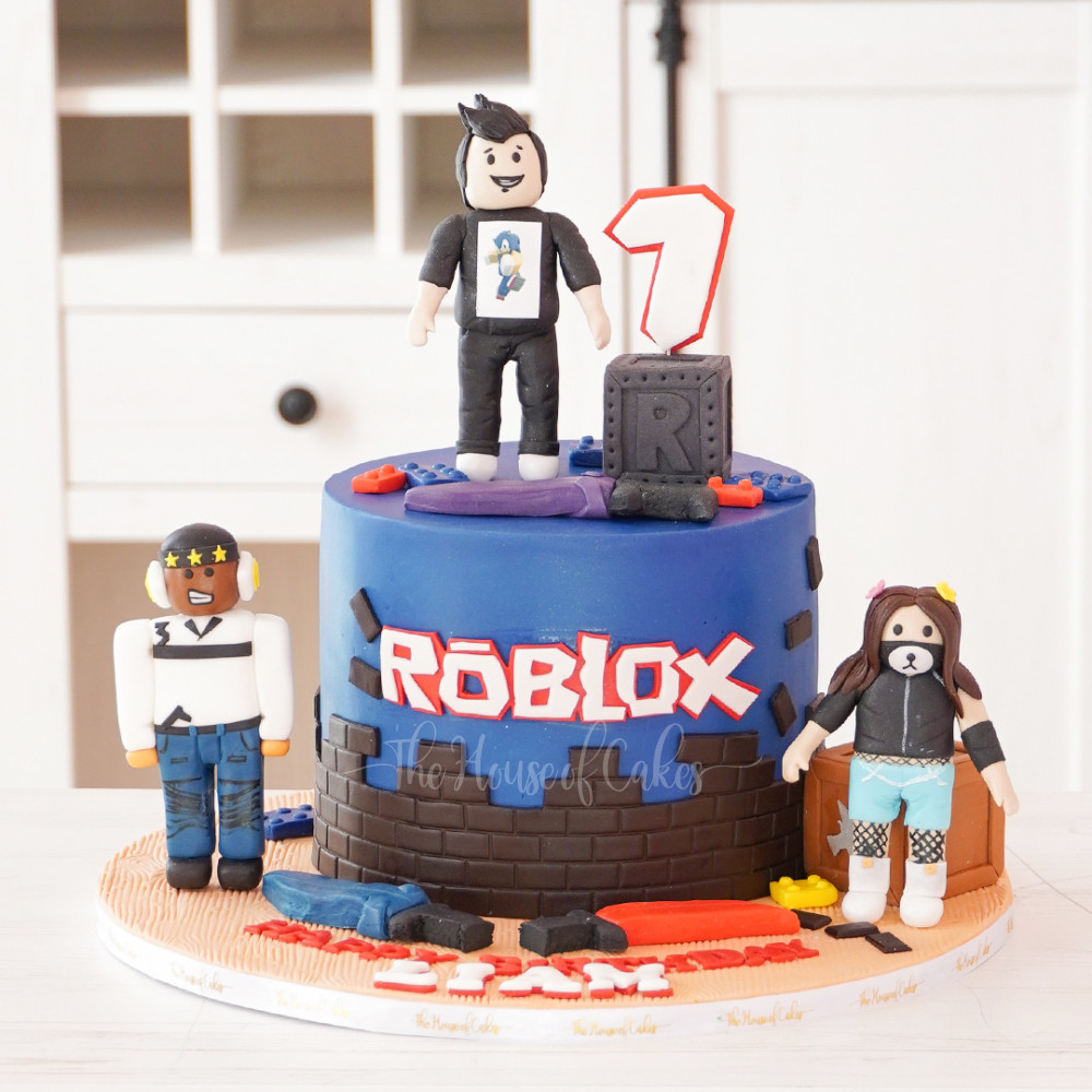 Roblox Cake 7