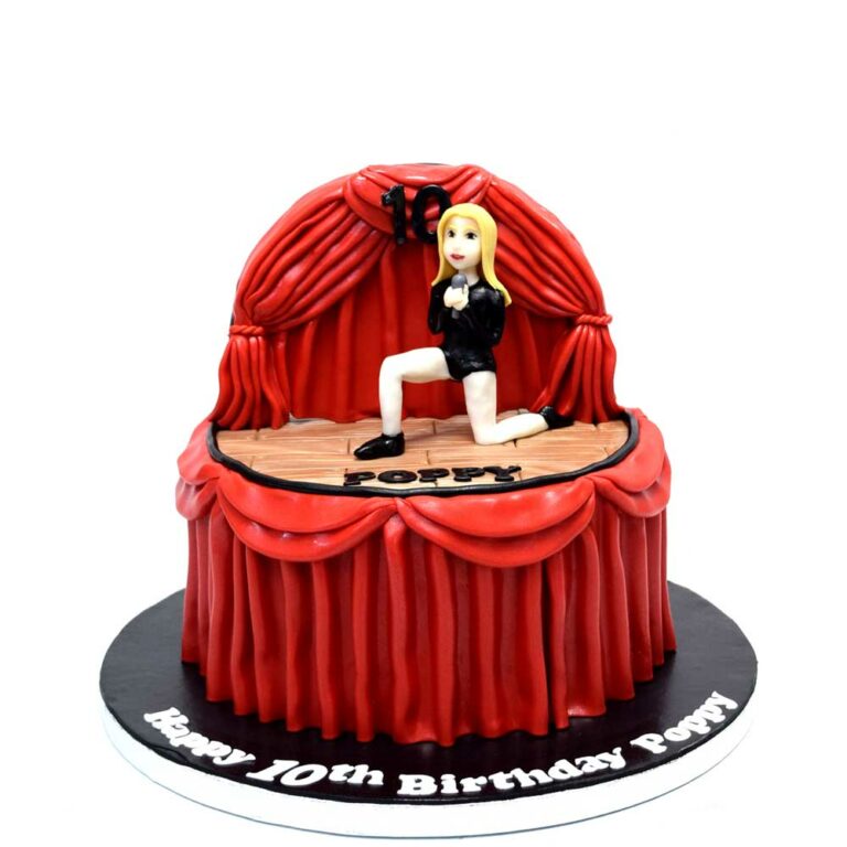 Exquisite Singer on Stage Cake for Music Theme Events