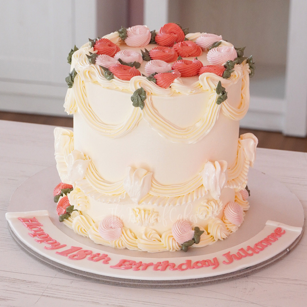 Pretty Cream Cake - The House of Cakes Dubai