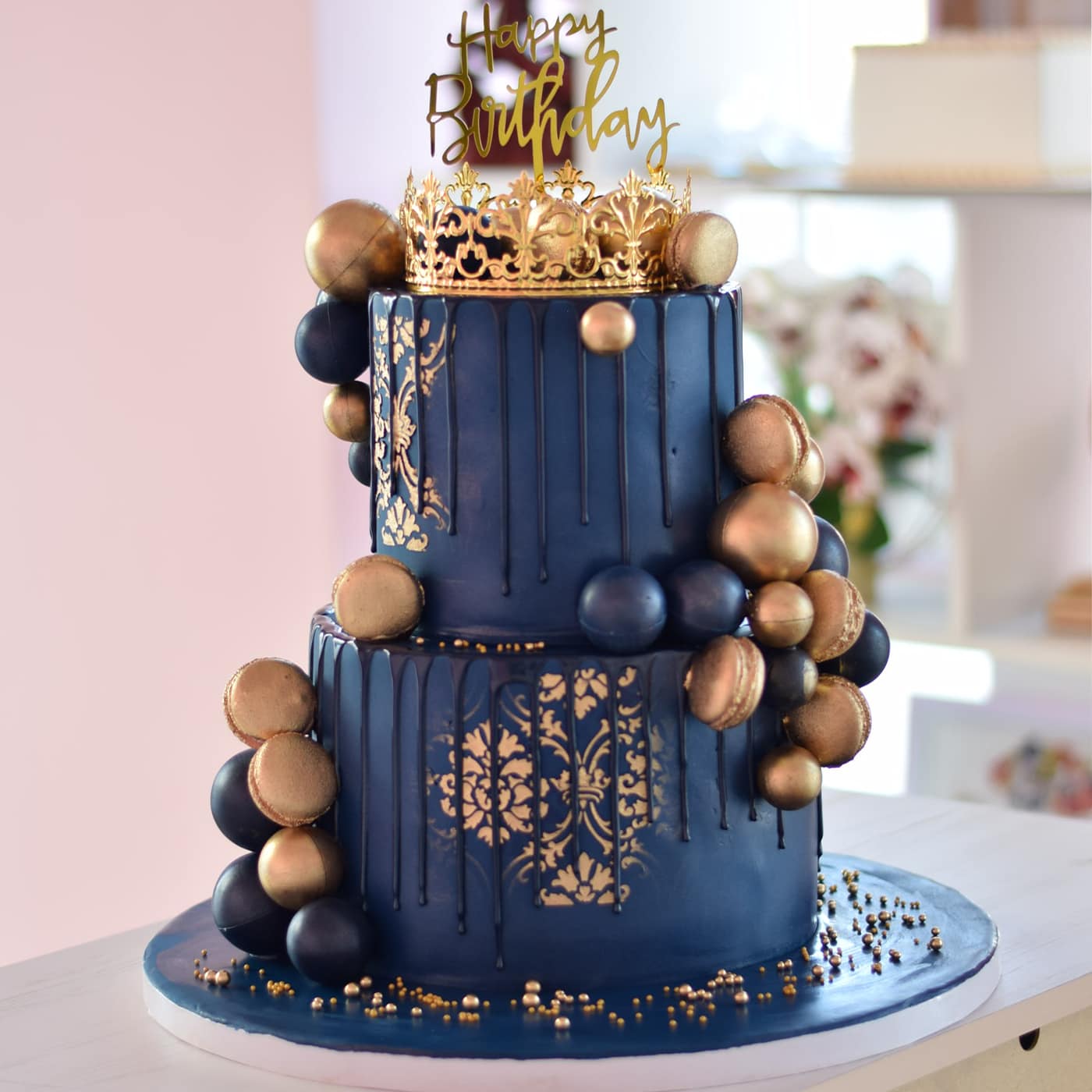 Royal blue cake with crown - The House of Cakes Dubai