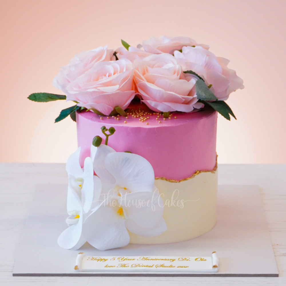 Pretty pink and white cake - The House of Cakes Dubai
