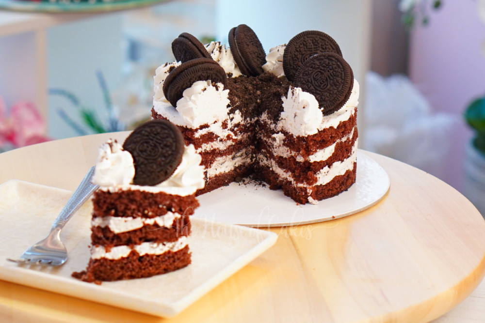 Oreo Cake - The House of Cakes Dubai