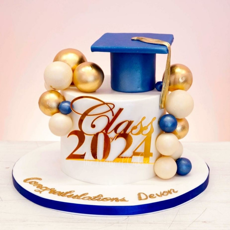 Graduation cake with blue hat - The House of Cakes Dubai