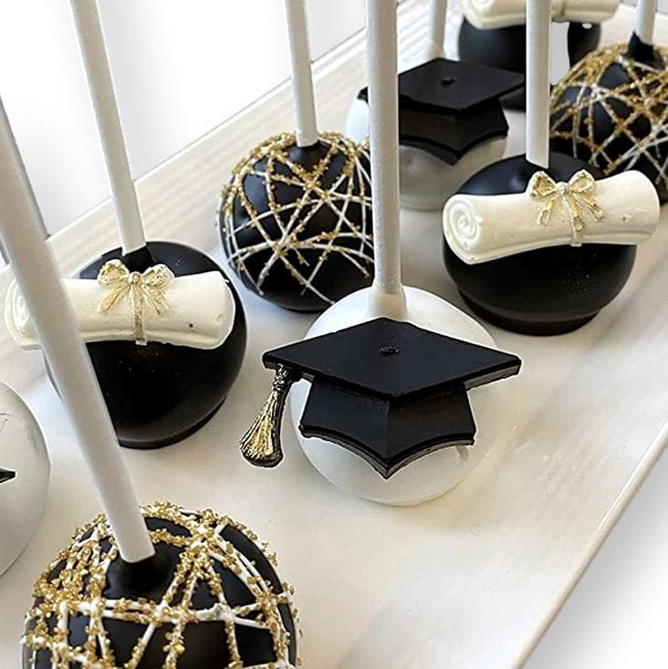 Graduation cake pops - The House of Cakes Dubai