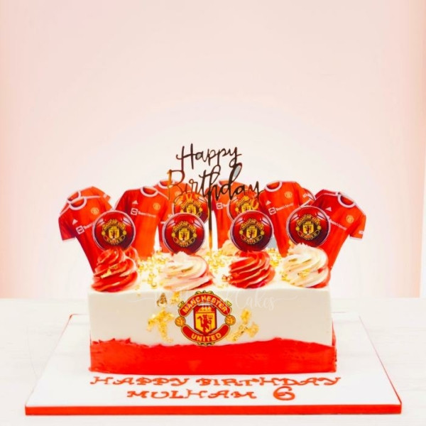 Manchester United Cake - The House of Cakes Dubai