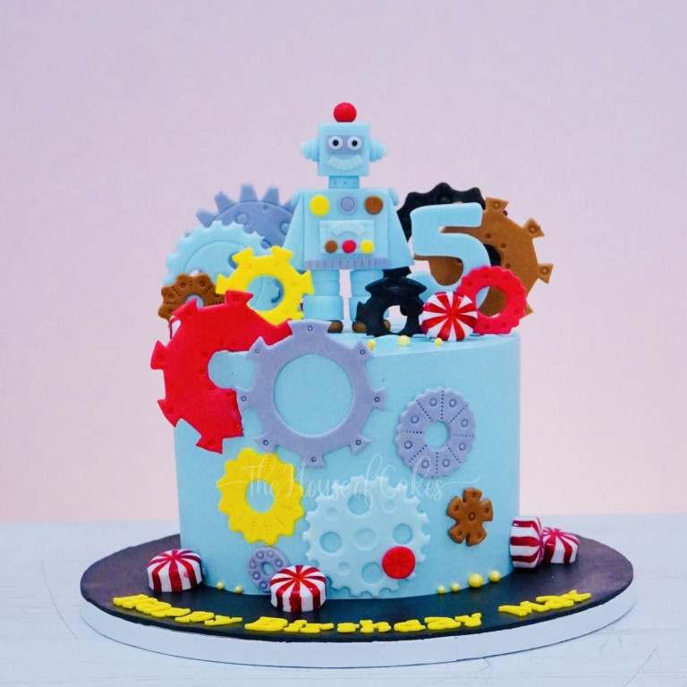Robot Cake - The House of Cakes Dubai