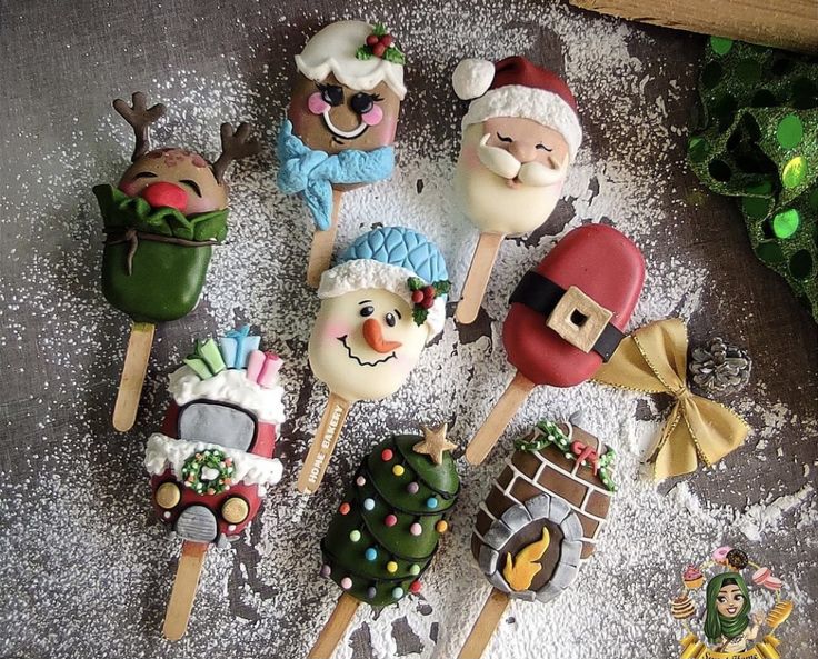 Magical Winter Christmas Pops - The House of Cakes Dubai