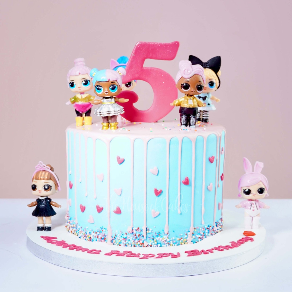 Ultimate Golden Ballon d'Or Cake - The House of Cakes Dubai