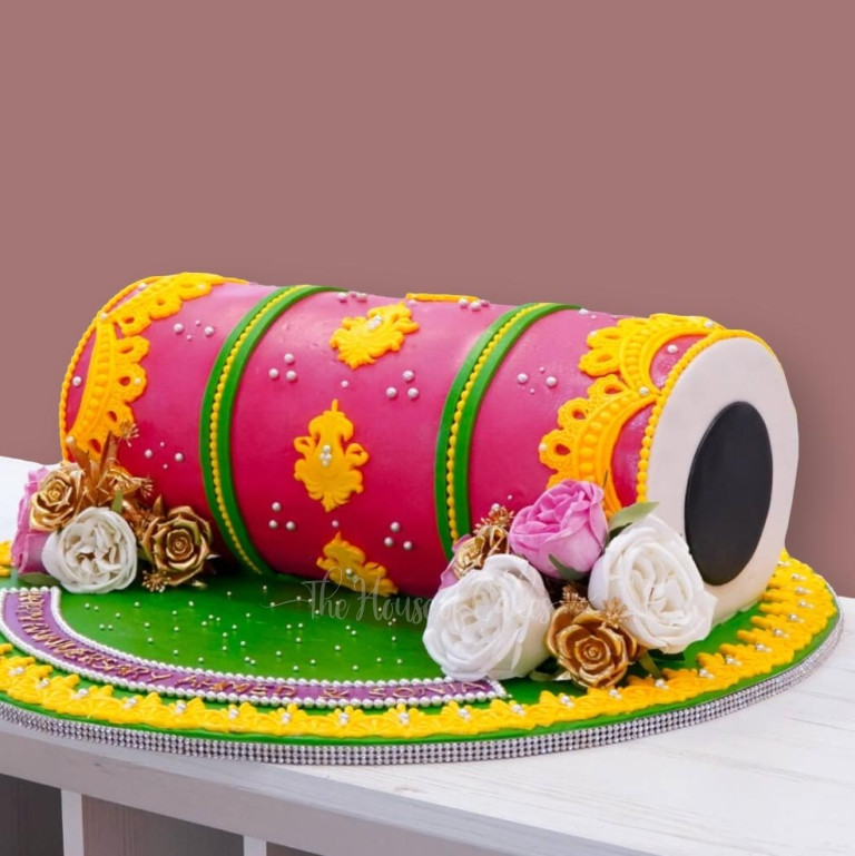 Exquisite Mehndi Dholak Dholki Cake at House of Cakes